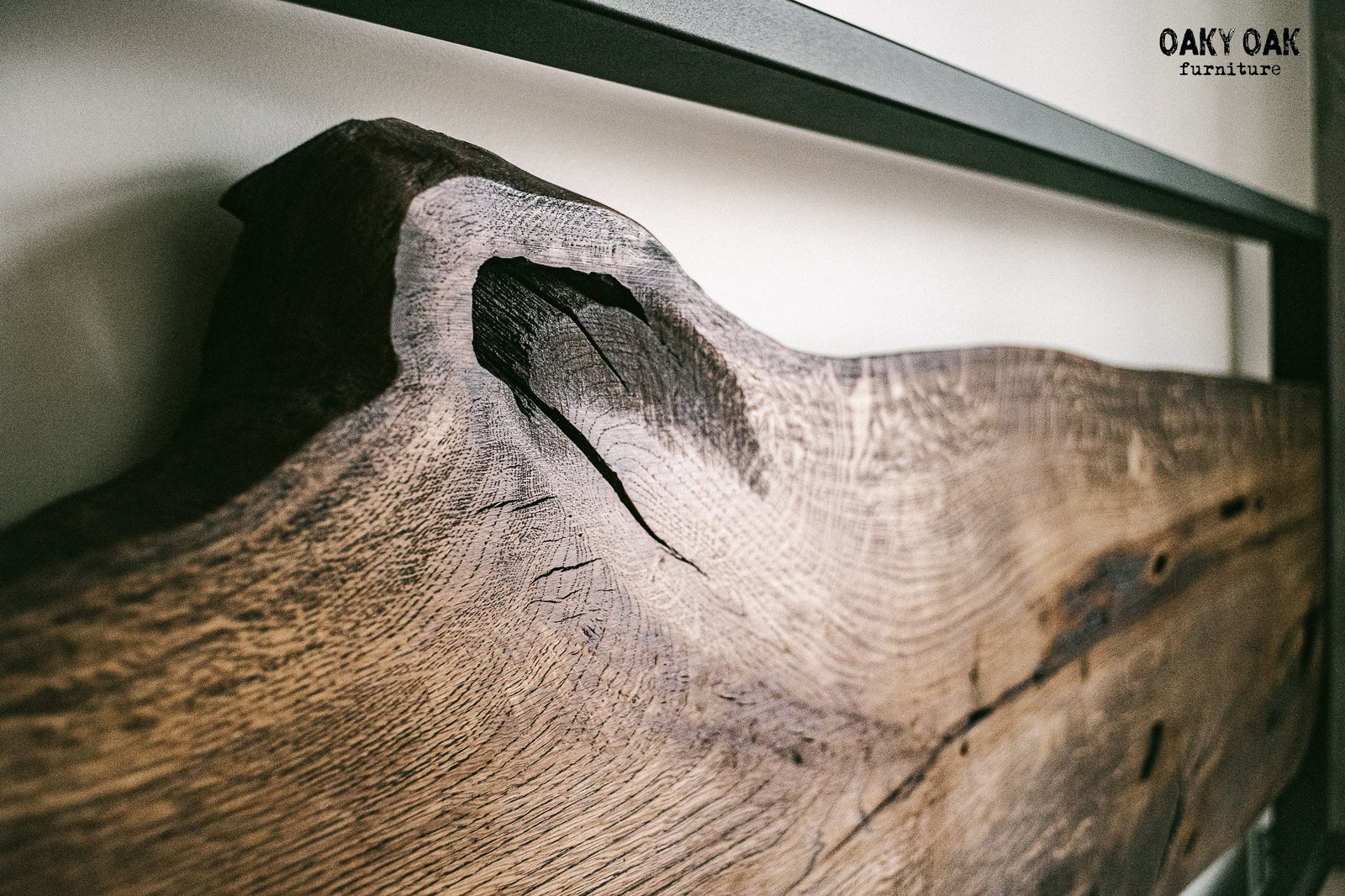 BED 020 – Oaky Oak Furniture